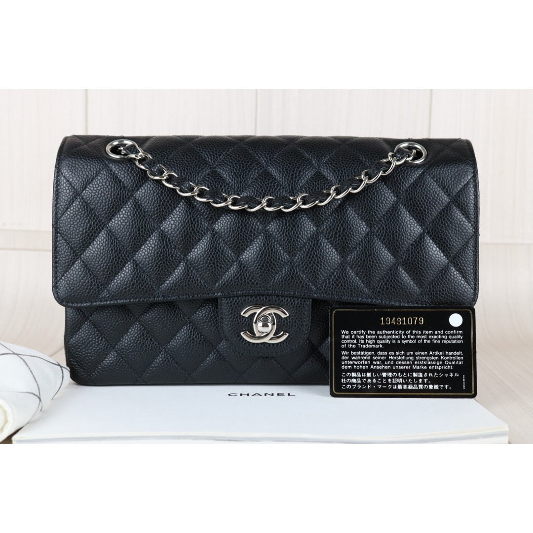 Very Good ( Rank A)｜ CHANEL Caviar Skin Matrasse Chain Double Flap 25 ...